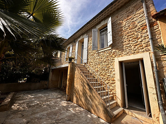 Orange, Centre-ville : Maison 5 pièces à vendre