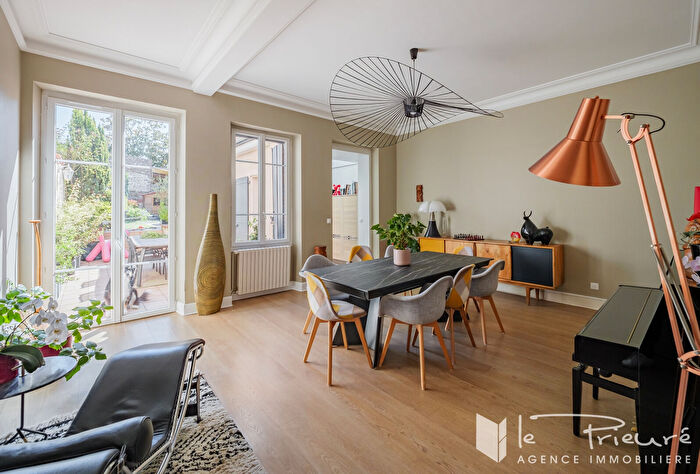 Maison à vendre - Albi, Centre-ville - 9 pièces - 5 chambres