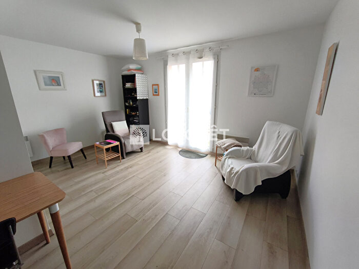 Appartement à vendre - Plaisir, Centre-ville, Château - 1 pièce