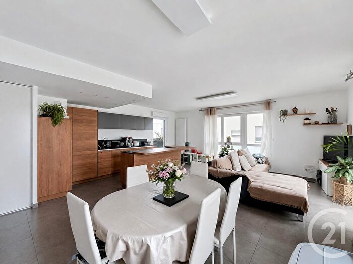 Appartement 3 pièces à Brignais, à vendre