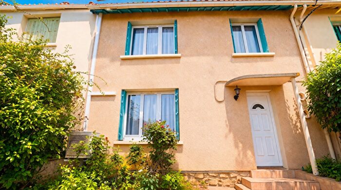 Maison à vendre - Mantes-la-Jolie, Centre-ville - 6 pièces - 4 chambres