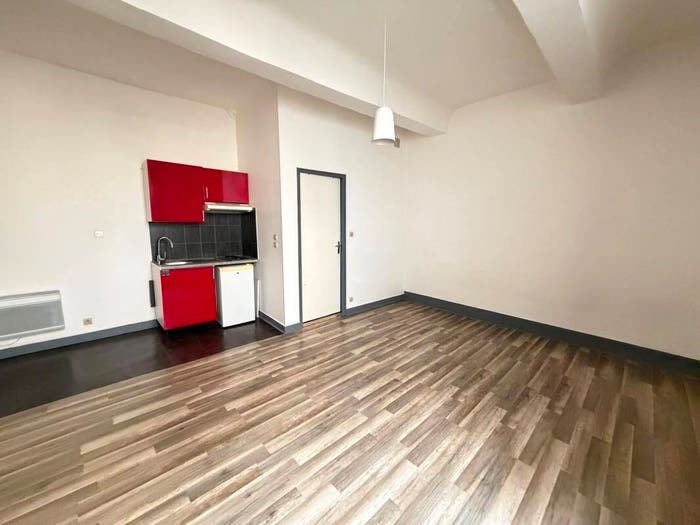 Centre-Hôtel de Ville, Limoges : Appartement 1 pièce à louer