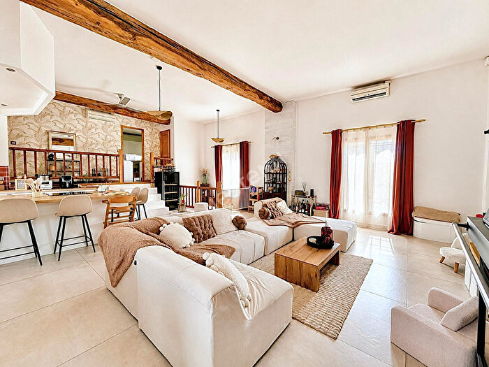 Maison 9 pièces à vendre à Le Mesnil-Aubry