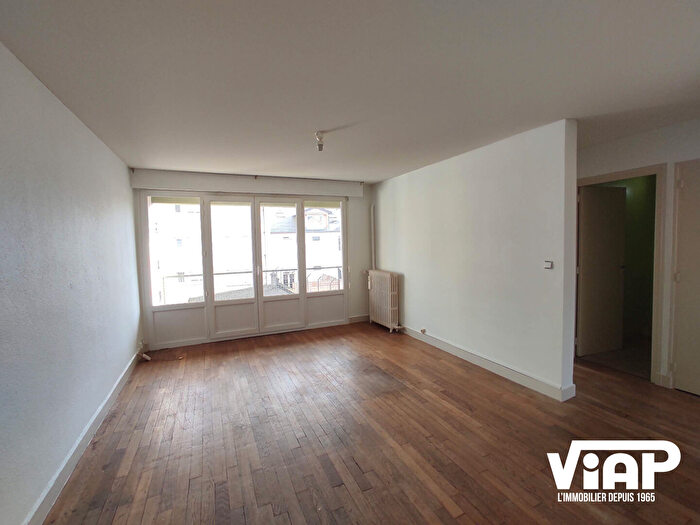 Appartement à louer - Limoges, Bénédictins, Montplaisir - 3 pièces - 2 chambres