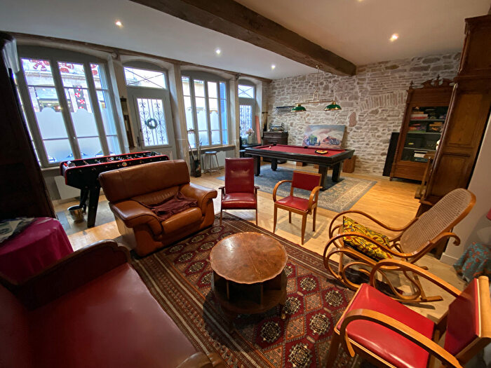 Maison à vendre - Tournus - 7 pièces - 4 chambres