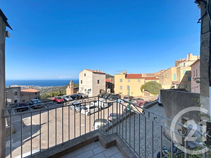 Appartement 4 pièces à louer à Santa-Reparata-di-Balagna