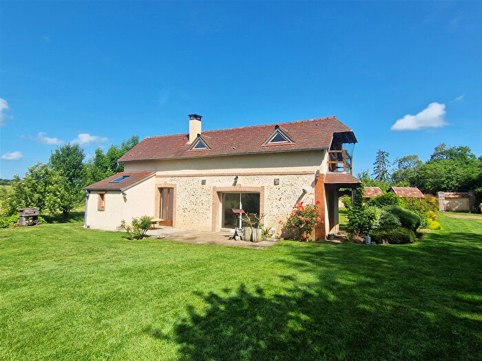 Maison 4 pièces à Courdemanche, à vendre
