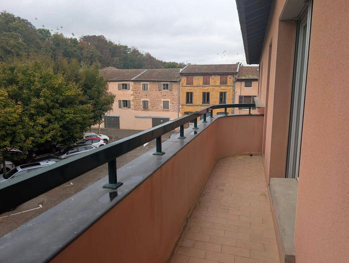 Sain-Bel - Appartement 2 pièces à louer