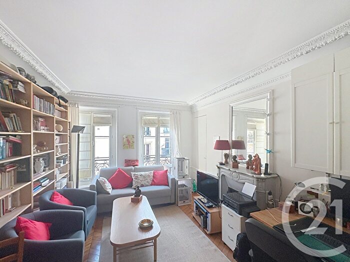 Appartement à vendre - Paris e , Barbès, Château Rouge - 4 pièces - 3 chambres