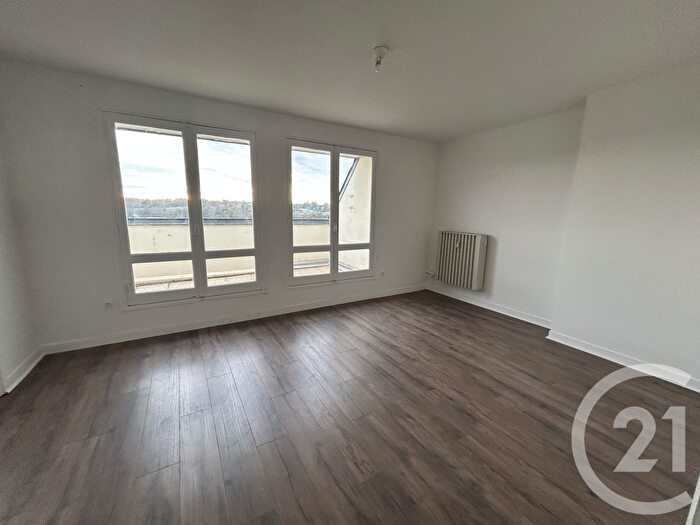 Appartement à louer - Lisieux, Centre-ville - 2 pièces - 1 chambre