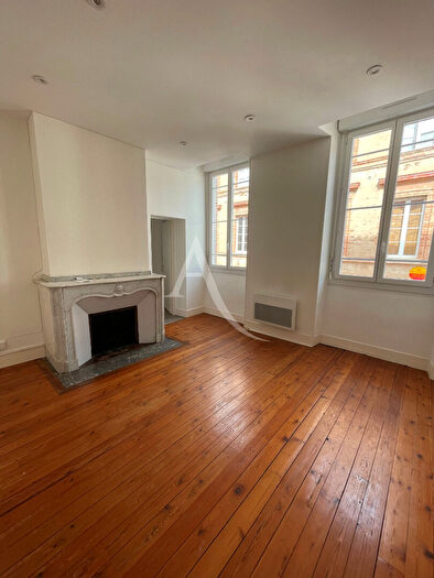 Appartement à louer - LIsle-Jourdain - 2 pièces - 1 chambre