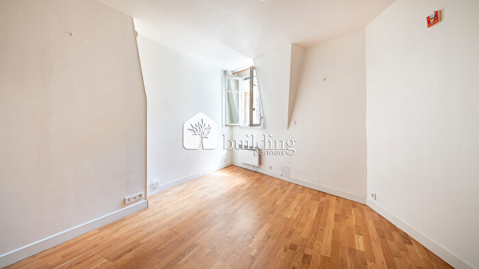 Maisons à vendre et appartements à louer - 1