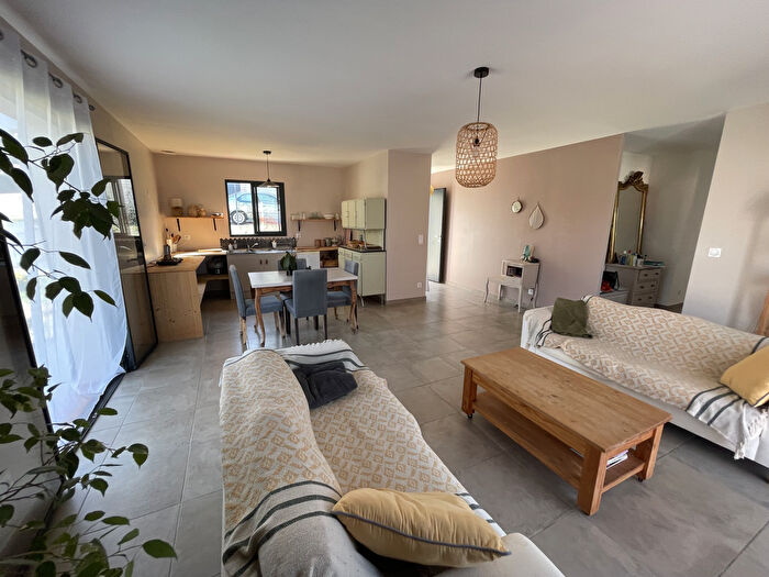 Maison à vendre - Calenzana - 4 pièces - 3 chambres