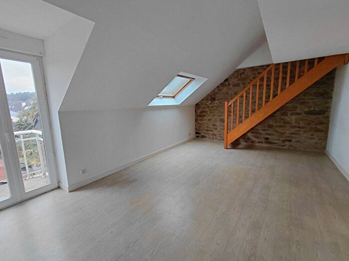 Appartement à louer - Langroix-Talhouet-Saint Gilles, Hennebont - 4 pièces - 2 chambres