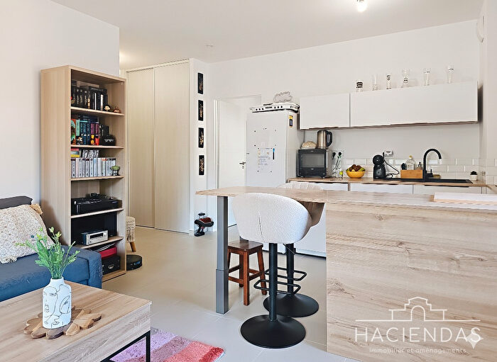 Appartement à vendre - Ventabren - 2 pièces - 1 chambre