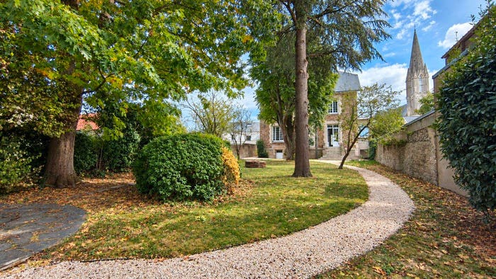 Maison 10 pièces à louer à Bois Saint Lys-Florigny, Carquefou