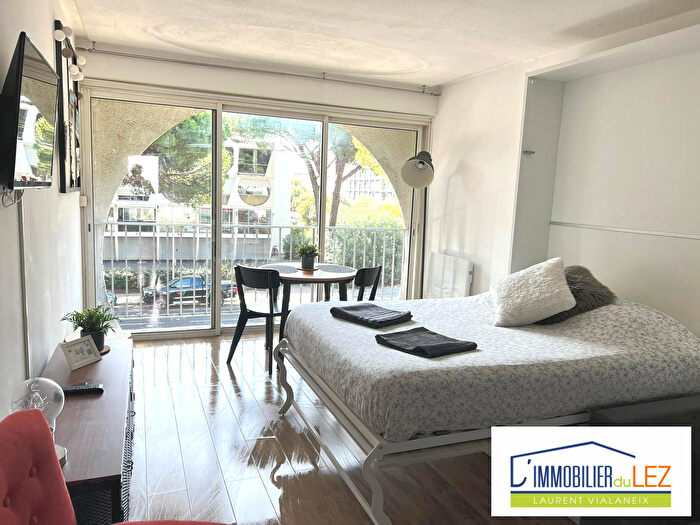 Maisons à vendre et appartements à louer - 1