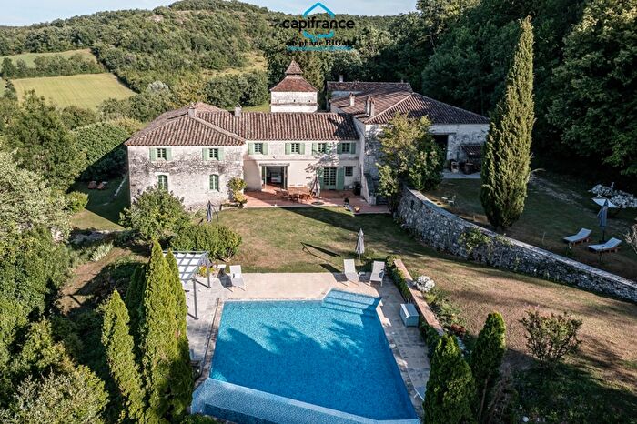 Maison à vendre - Courbiac - 12 pièces - 7 chambres