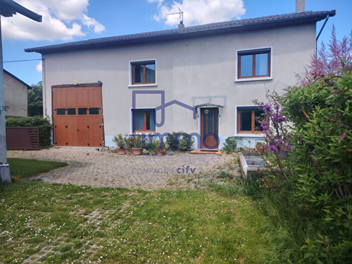 Maison à vendre - Sainte-Anne-sur-Gervonde - 6 pièces - 4 chambres