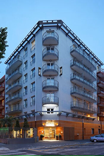 Nice, Acropolis, République : Appartement 1 pièce à vendre