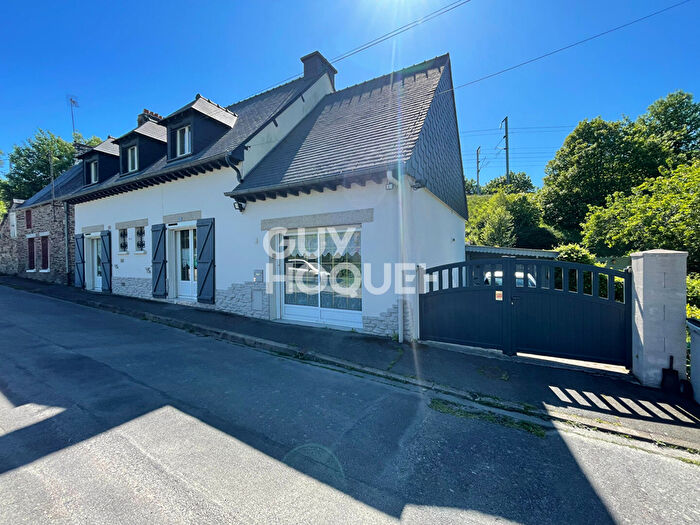 Maison à vendre - Dol-de-Bretagne - 6 pièces - 5 chambres