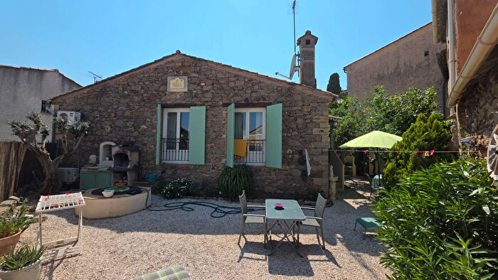 Maison 3 pièces à Roquebrune-sur-Argens, Village, à vendre