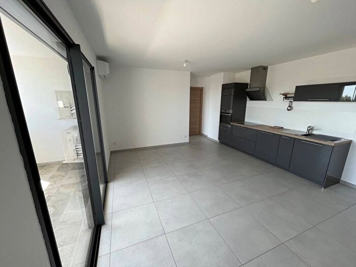 Appartement à louer - Lucciana - 3 pièces