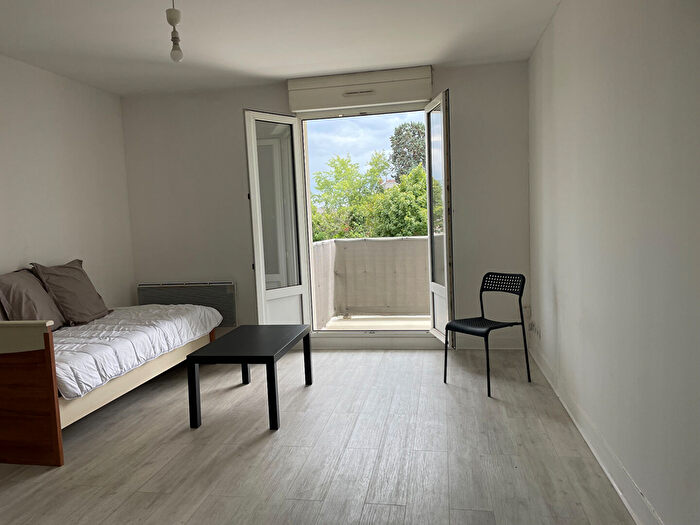 Appartement 1 pièce à louer - Joué-lès-Tours, Alouette