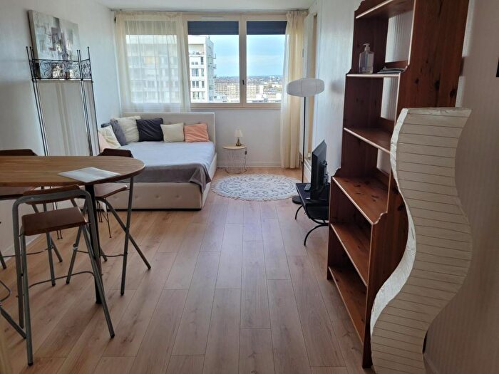 Angers, Deux-Croix, Banchais, Grand Pigeon : Appartement 1 pièce à louer
