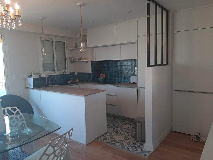 Appartement à louer - Toulouse, Busca, Jardin des plantes, Port Saint-Sauveur - 3 pièces - 2 chambres