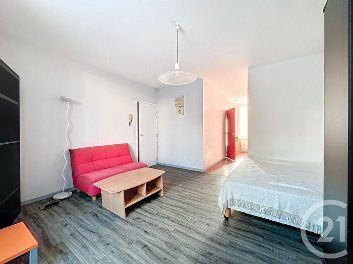 Appartement à louer - Colombier-Fontaine - 1 pièce