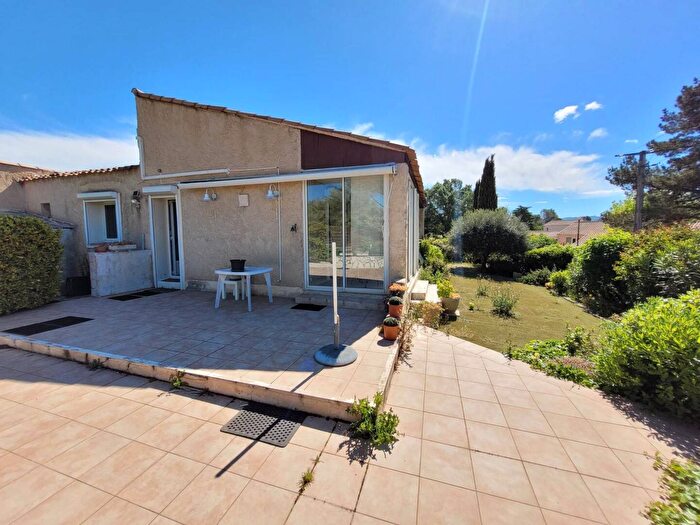Maison à louer - Les Faurys, Venelles - 5 pièces - 4 chambres