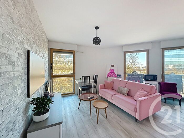 Appartement à vendre - Thiais, Pavé de Grignon - 2 pièces - 1 chambre