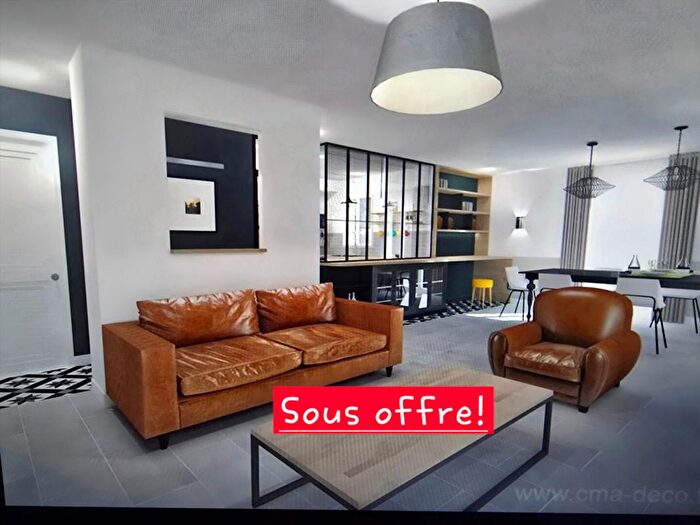 Appartement à vendre - Vichy, Coeur de Ville - 5 pièces - 3 chambres