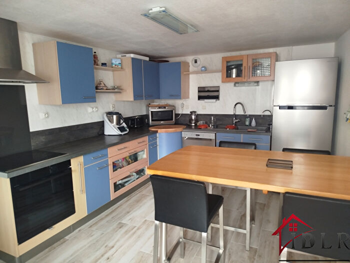 Maison 6 pièces à Chalindrey, à vendre
