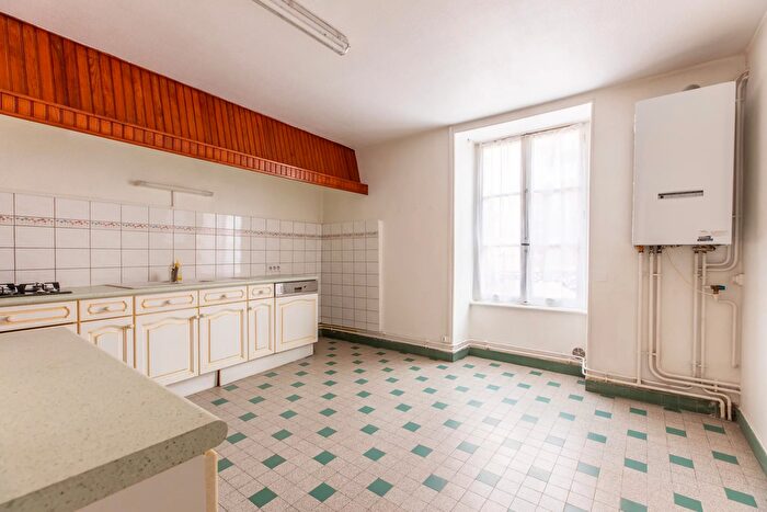 Appartement à vendre - Saint-Amant-Tallende - 4 pièces - 3 chambres