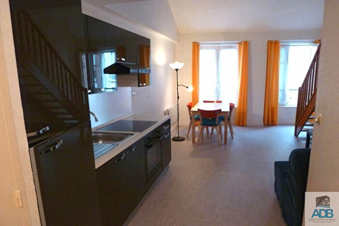 Appartement 2 pièces à Roanne, Centre-ville, Varenne, à louer