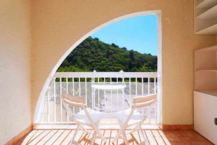 Appartement 3 pièces à Sainte-Agnès, à vendre