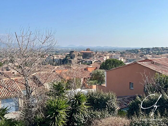 Maison à vendre - Roquebrune-sur-Argens, Village - 4 pièces