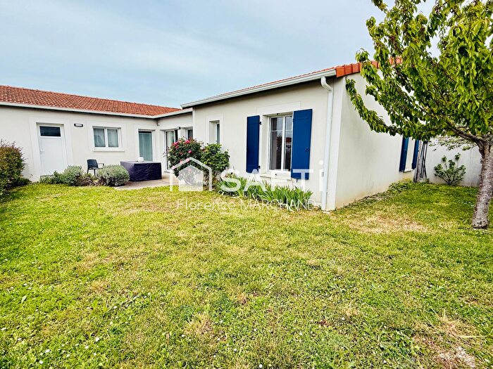 Châtelaillon-Plage : Maison 5 pièces à vendre