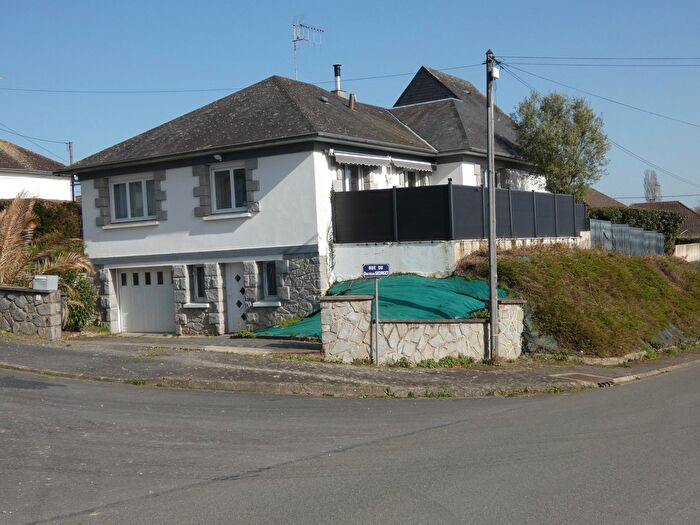Maison à vendre - Ahuillé - 5 pièces - 4 chambres