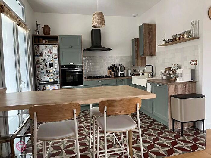 Maison à vendre - Belvèze-du-Razès - 4 pièces - 3 chambres