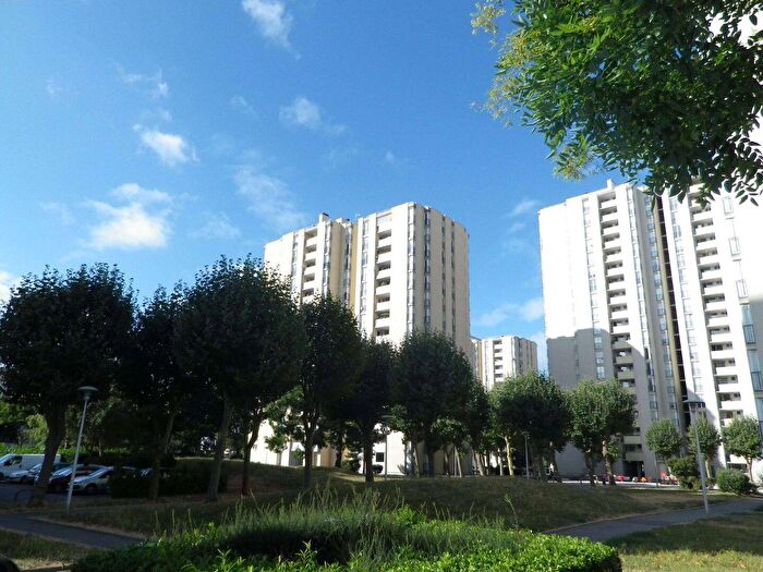 Appartement 4 pièces à louer - Lallier P Hochart, L'Haÿ-les-Roses