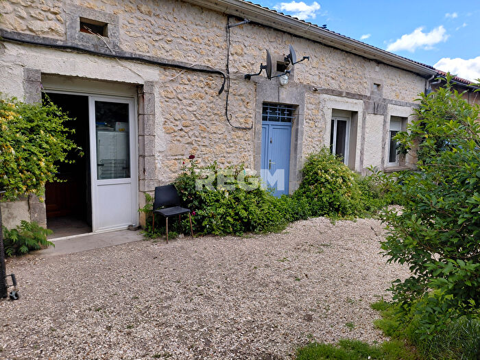 Maison 7 pièces à vendre à Saint-Antoine-Cumond