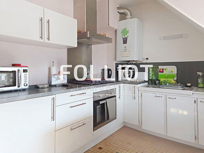 Fougères, Paron, Orières, Ecartelée, Bonabry : Appartement 3 pièces à louer