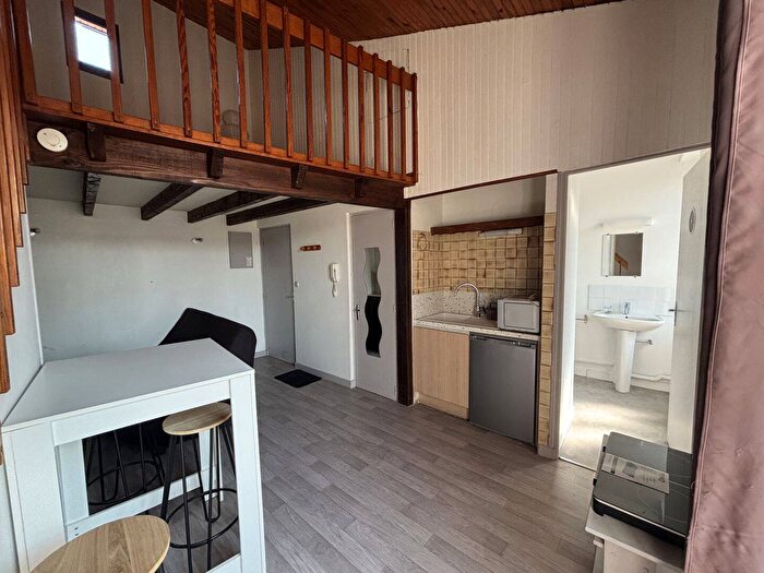 Appartement 1 pièce à Poitiers, à louer