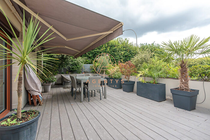 Appartement à vendre - Le Perreux-sur-Marne, Thillards - 4 pièces - 2 chambres