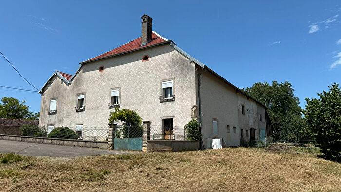 Maison à vendre - Viéthorey - 5 pièces - 3 chambres