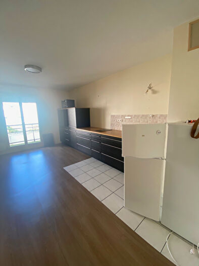 Appartement à louer - Orléans, Bannier, République - 2 pièces - 1 chambre