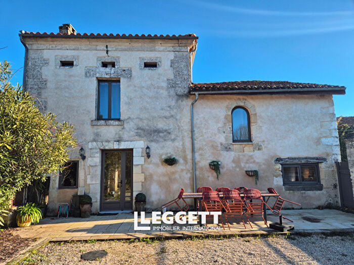 Maison à vendre - Brantôme - 9 pièces - 4 chambres